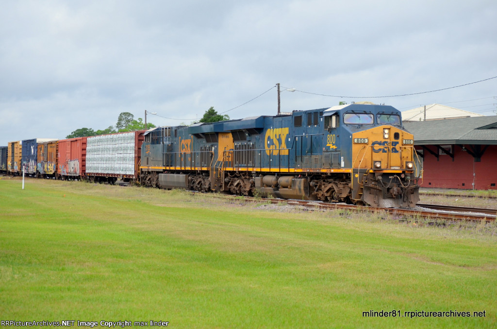 CSX 800
